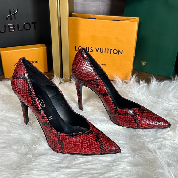 Bianca Di | Shoes | New Red Snake Print Heels | Poshmark